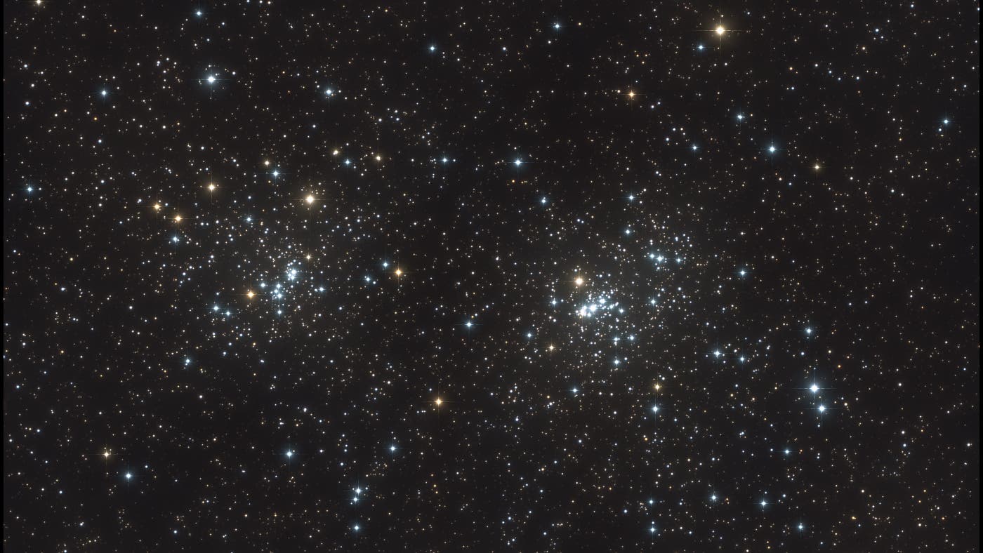 NGC 869 + NGC 884 (Per) - Diamanten auf schwarzem Samt - Spektrum der ...