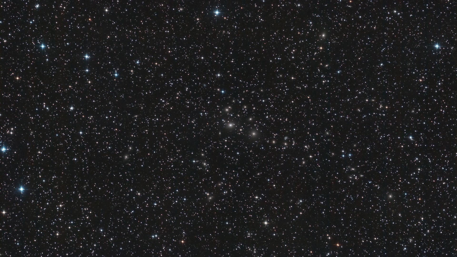 Perseus Cluster - Abell 426 - Spektrum der Wissenschaft