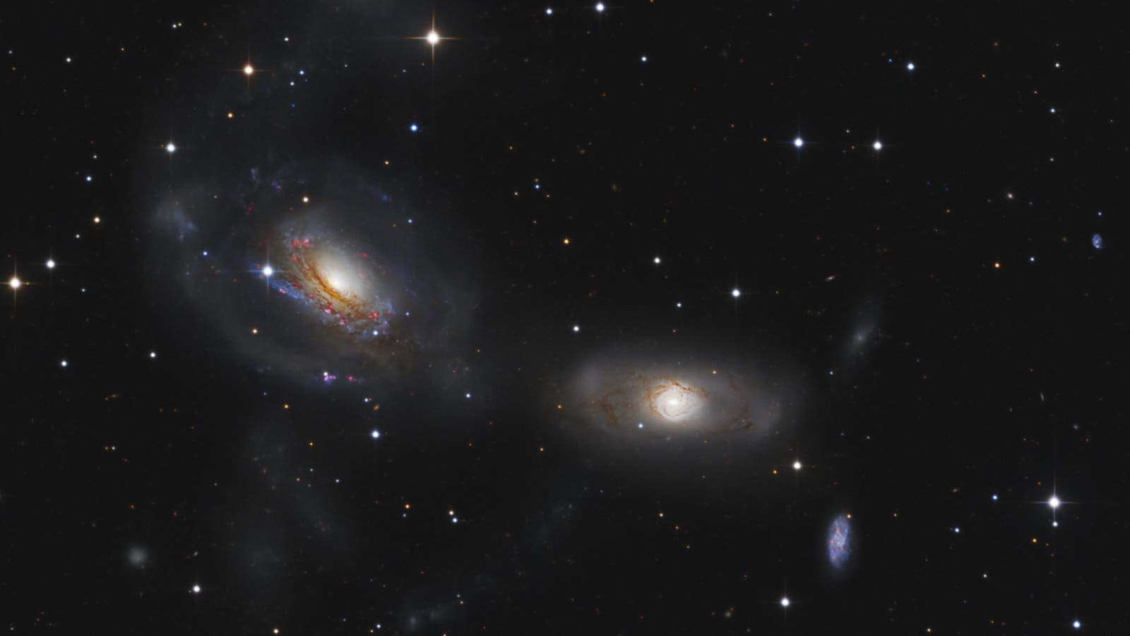 Galaxiengruppe NGC 3165 - 3166 - 3169 - Spektrum der Wissenschaft