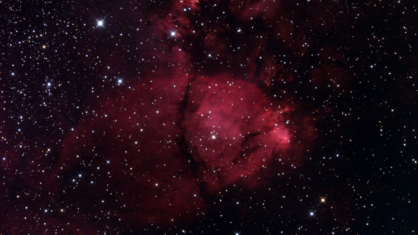 NGC 896 im Sternbild Kassiopeia - Spektrum der Wissenschaft