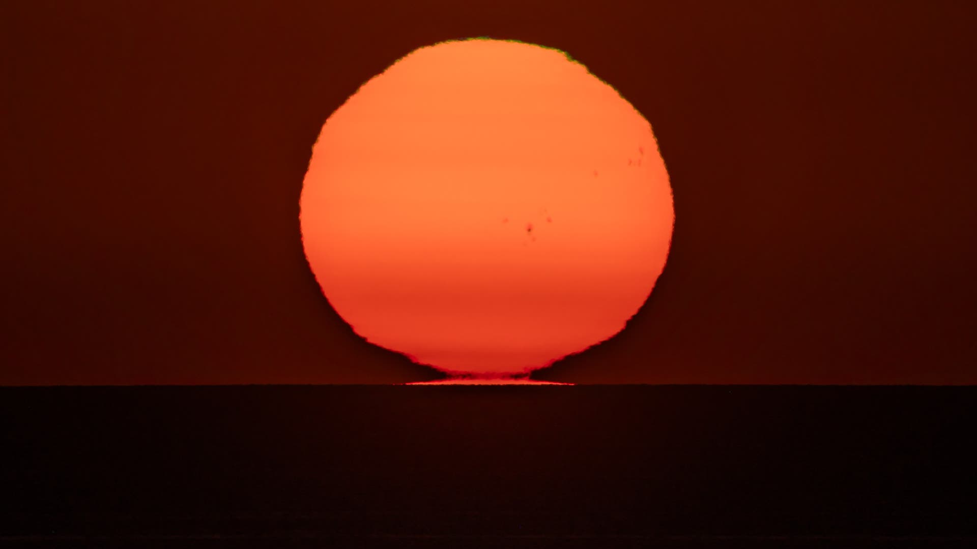 The sun and the lower mirage - Spektrum der Wissenschaft