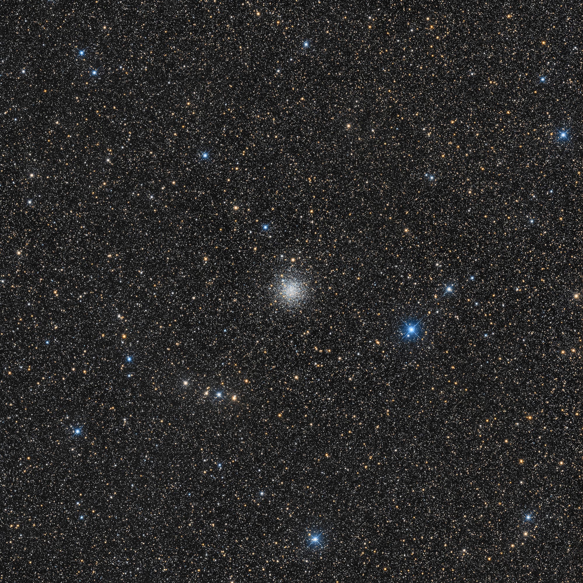 Messier 70 - Spektrum der Wissenschaft