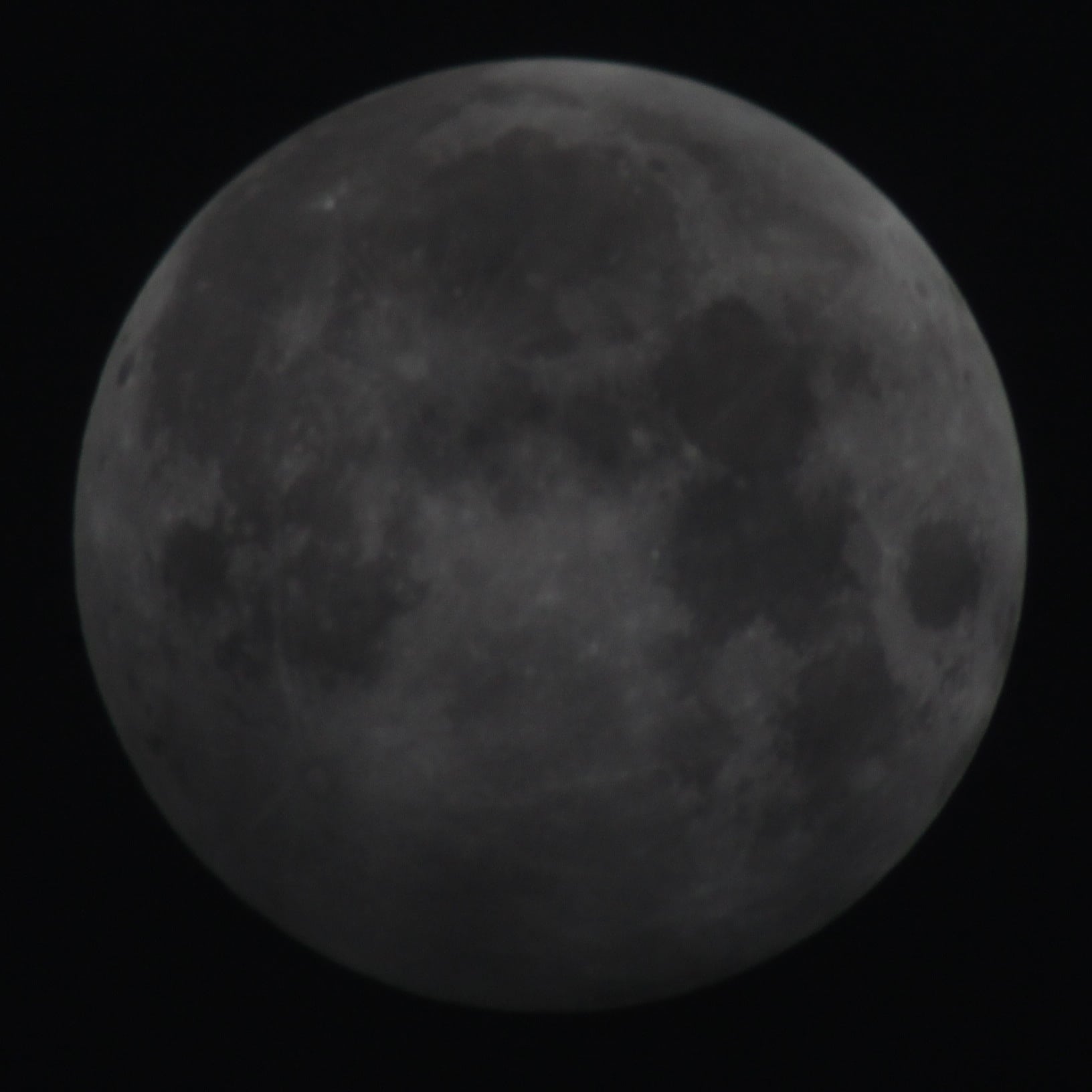 Halbschatten-Mondfinsternis - Spektrum der Wissenschaft