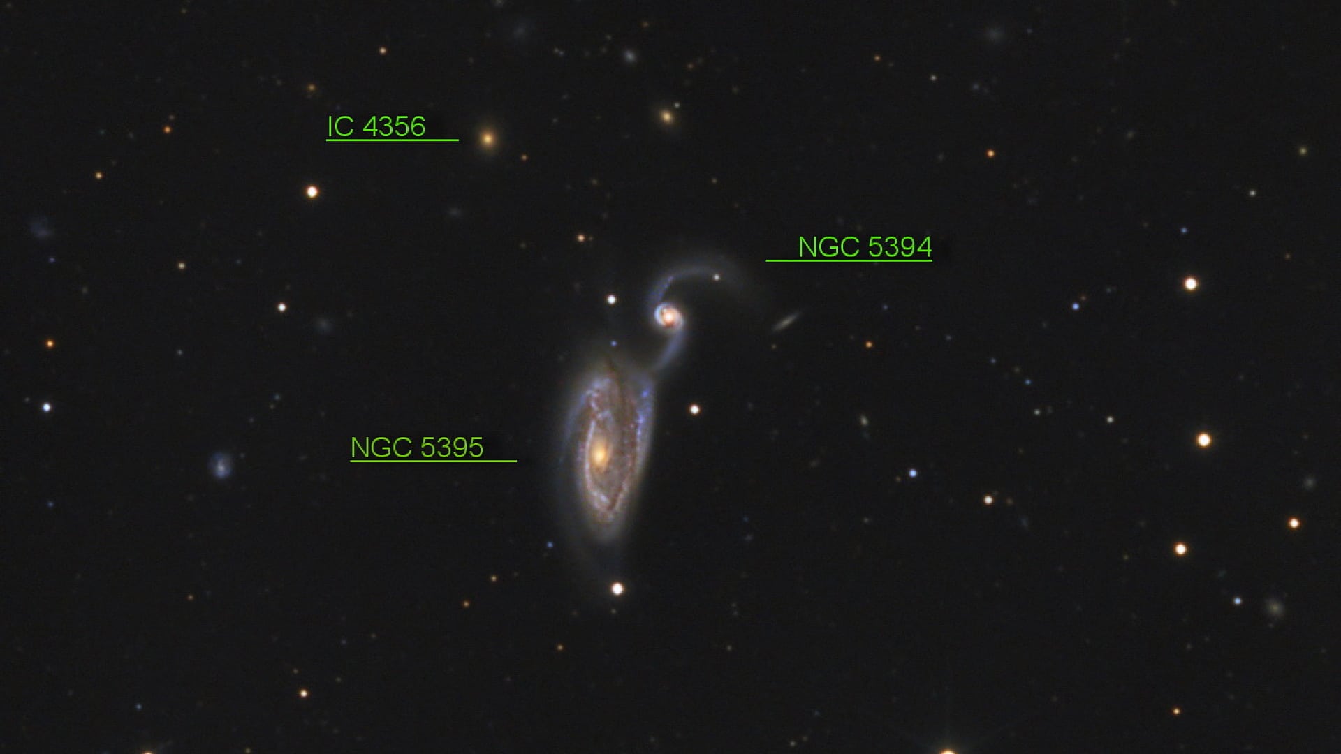 Arp 84 (NGC 5394/5395) Objekte - Spektrum der Wissenschaft