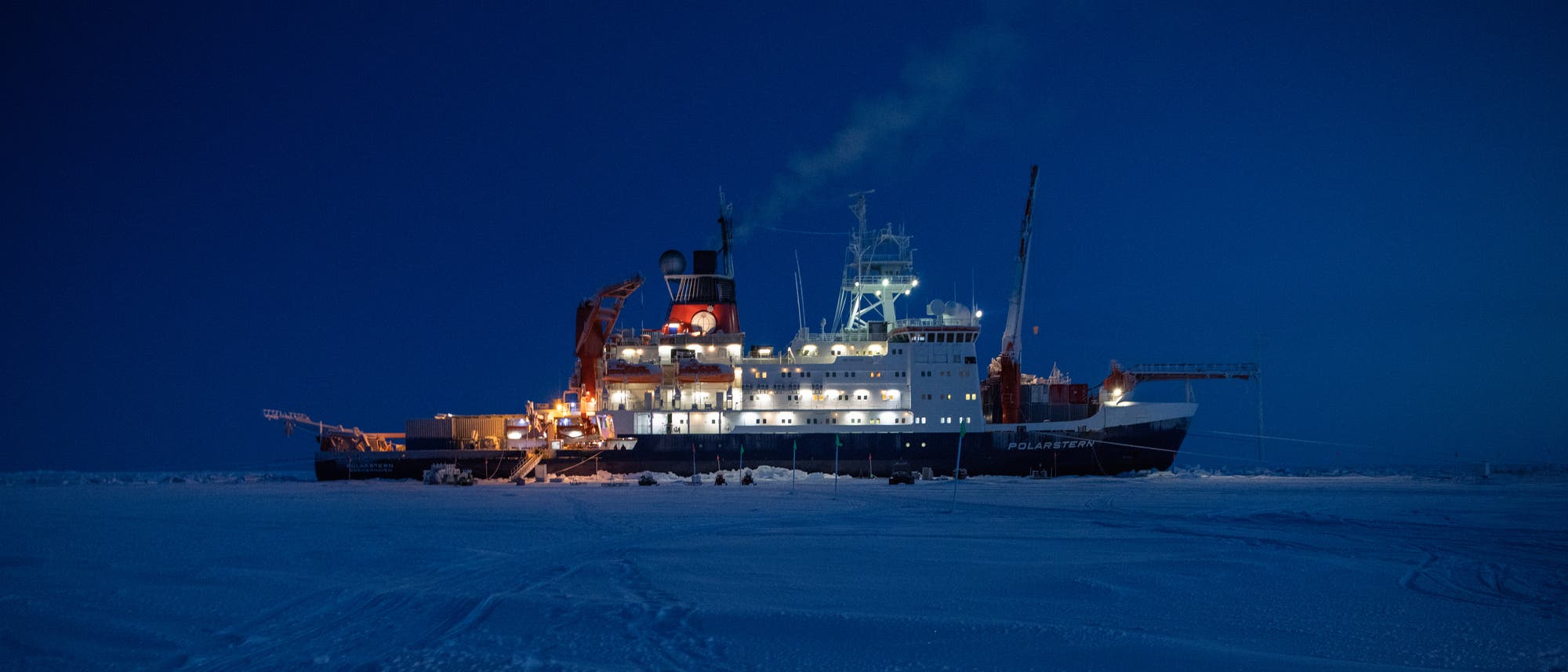 Polarforschung: Polarstern beobachtet »wie das Eis der Arktis stirbt ...