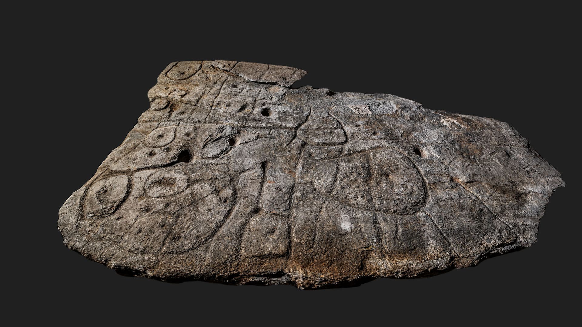 Steintafel von Saint-Bélec: Ein Bild der Bretagne - Spektrum der ...