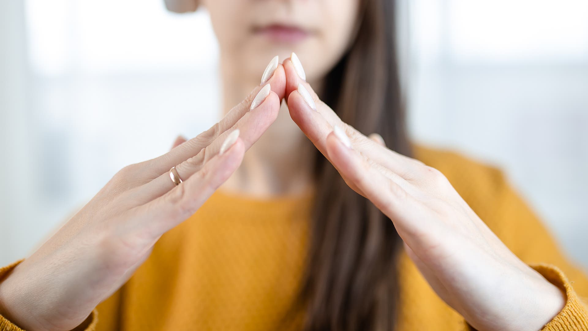 Lerntechniken: Bestimmte Gesten helfen beim Vokabellernen - Spektrum ...